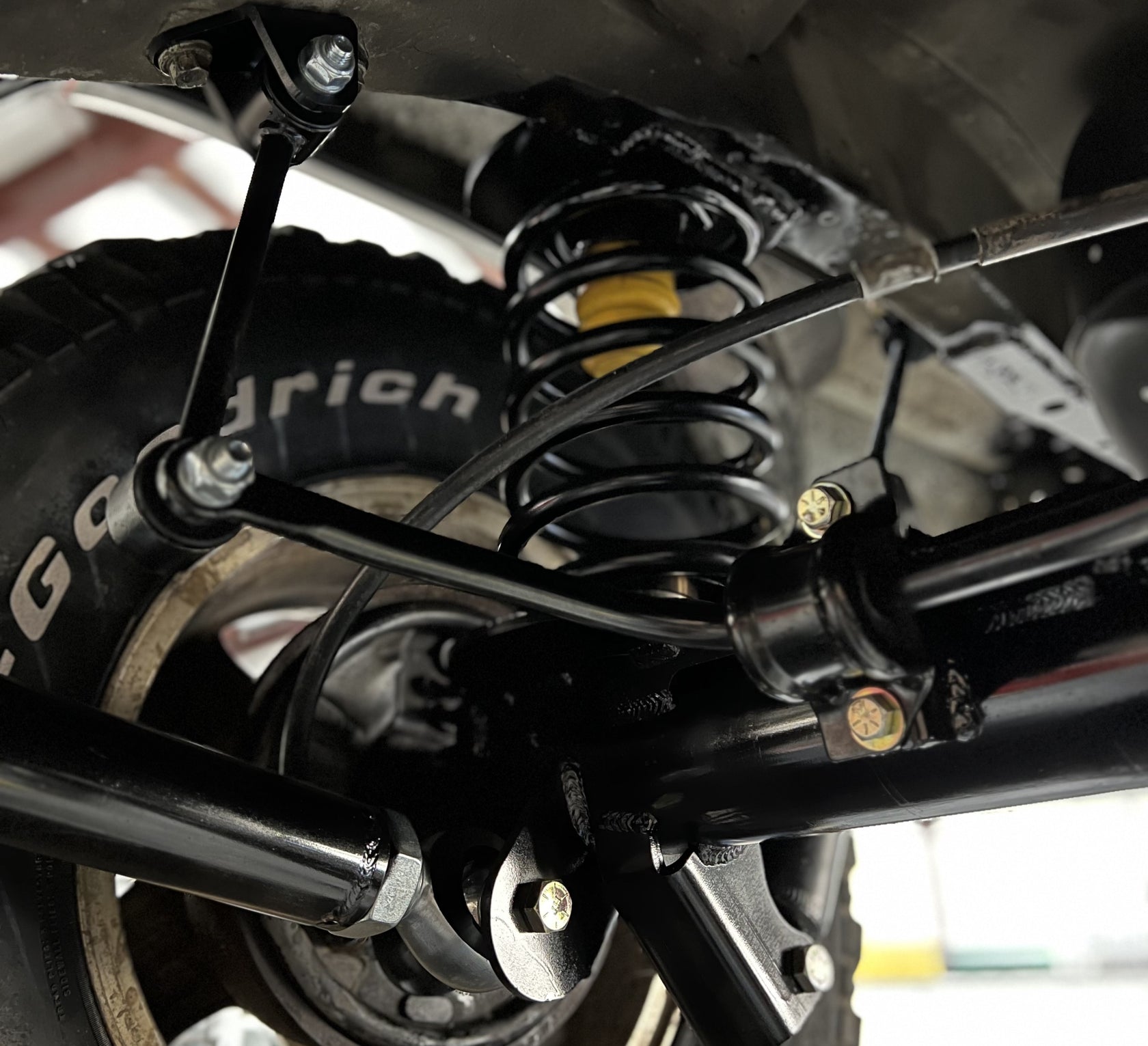 XJ Rear 4 Link Coil Spring Swap Suspension Kit – Barnes 4WD